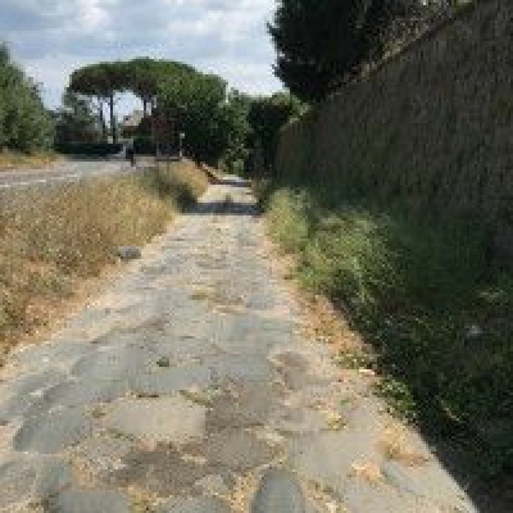 Ciclotour Appia Antica Roma-Formia | Percorsi e-bike Roma | BikeSquare